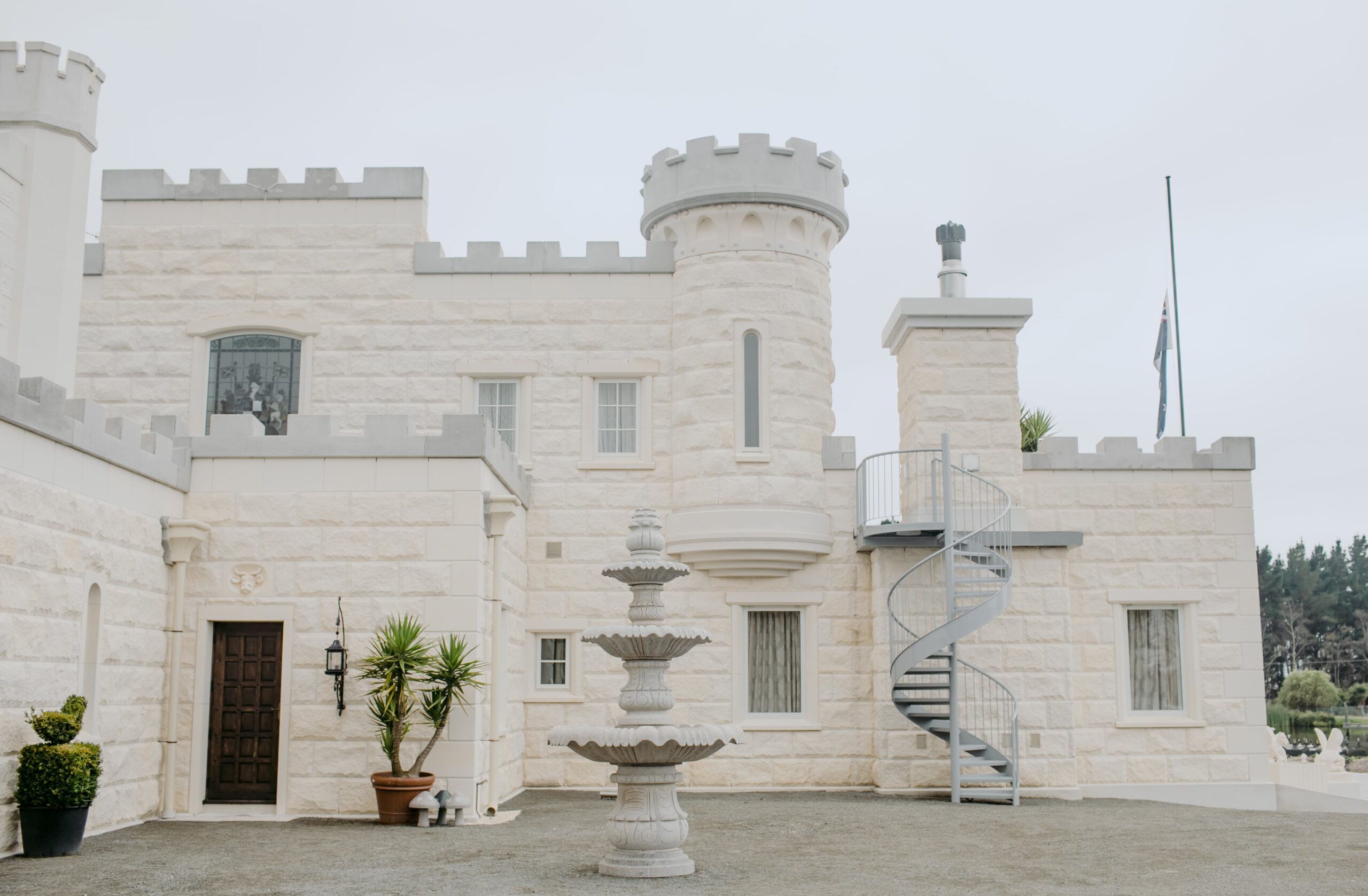 Exterior - Oamaru Stone